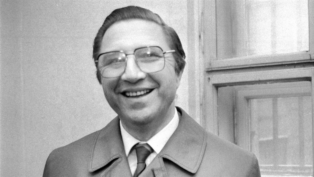 alojz lorenc | ČtiDoma.cz